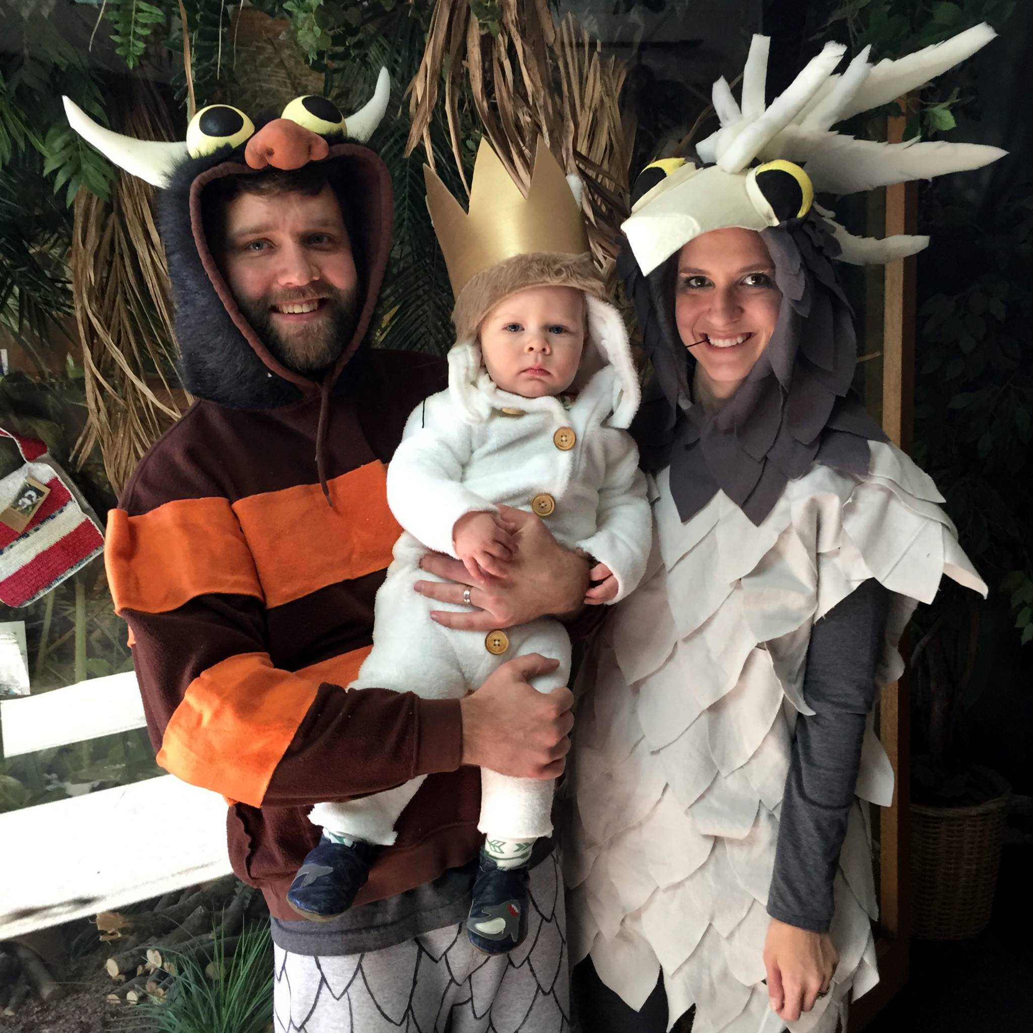 36 Awesome Family Costumes Guaranteed to Win your Halloween Costume Contest