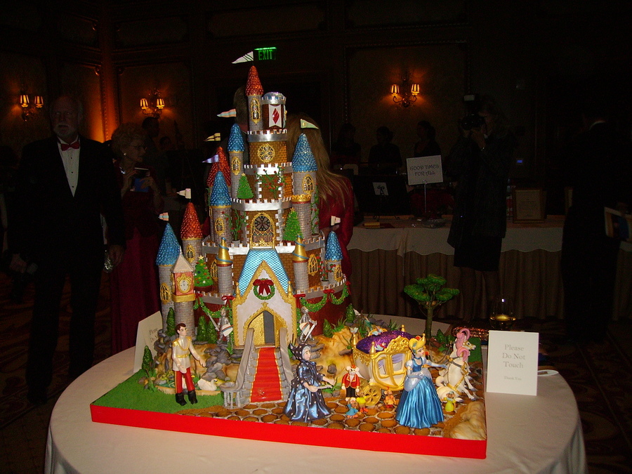 21 Gingerbread Houses Only Hollywood Could Have Built