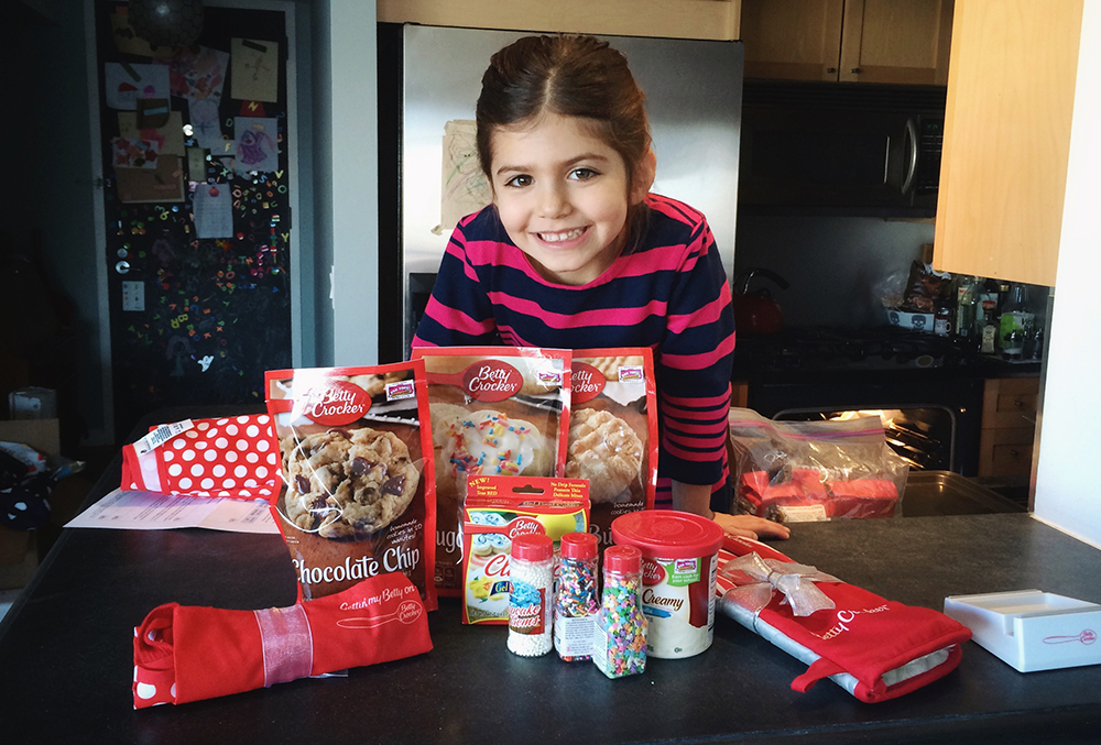 Mazzy Gets Her Betty On Baking Holiday Cookies