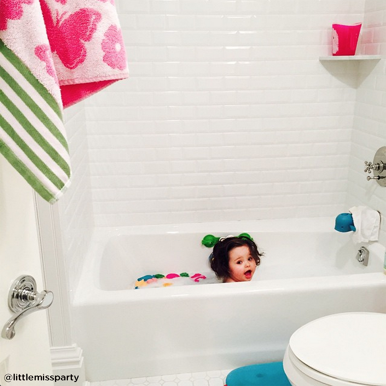 10 Tricks to Taking Great Bath Time Photos