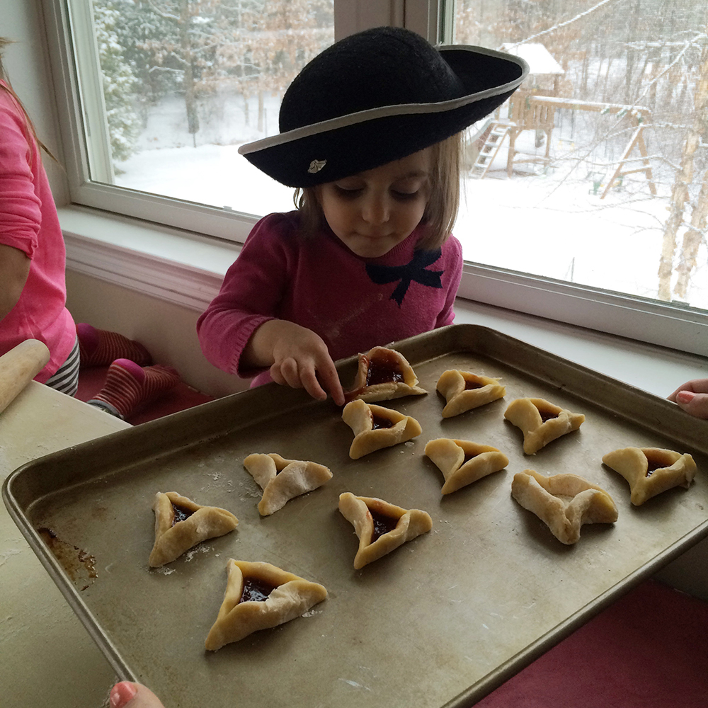 Project Play Date: Purim