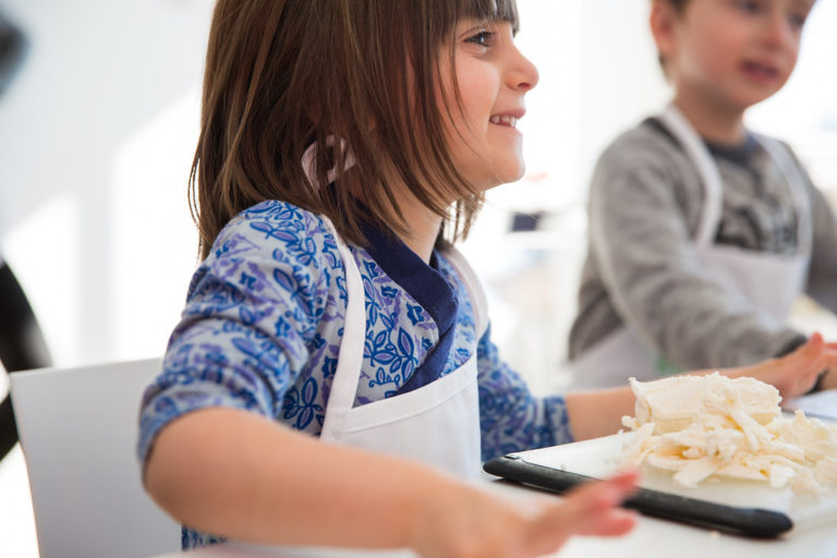 Project Playdate: Passover Pizza