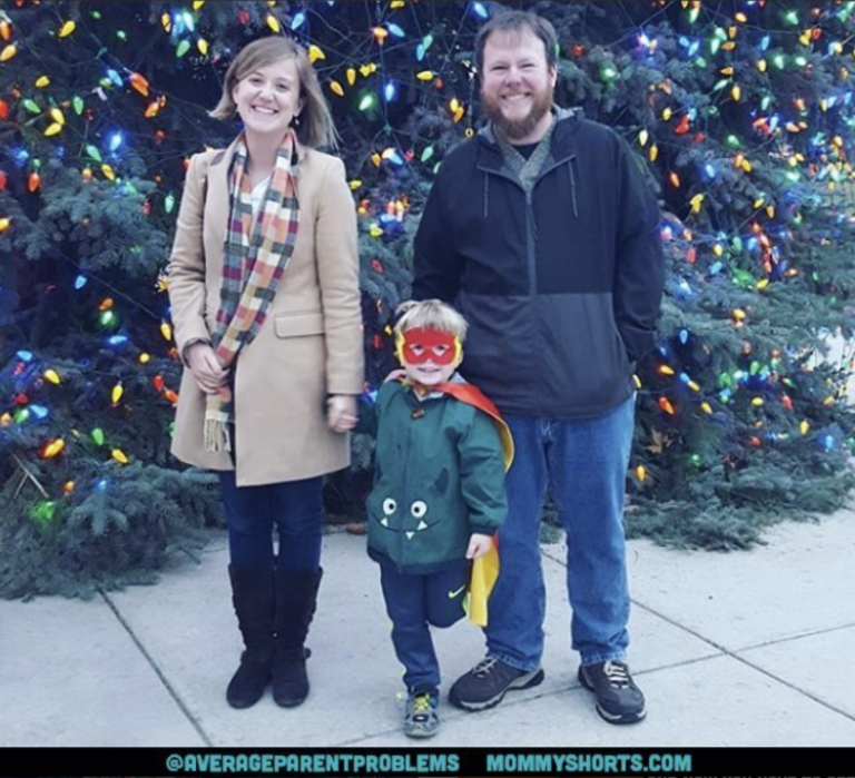 37 of the Funniest Family Holiday Photos Gone Wrong