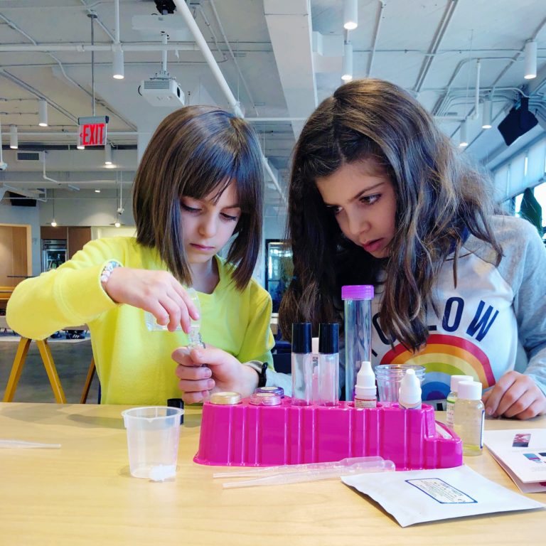 STEM Toys for Chemistry Loving Kids
